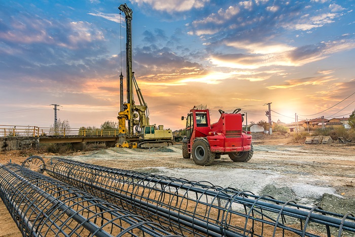 Piling in Construction: Types of Pile Foundation & Piling Methods